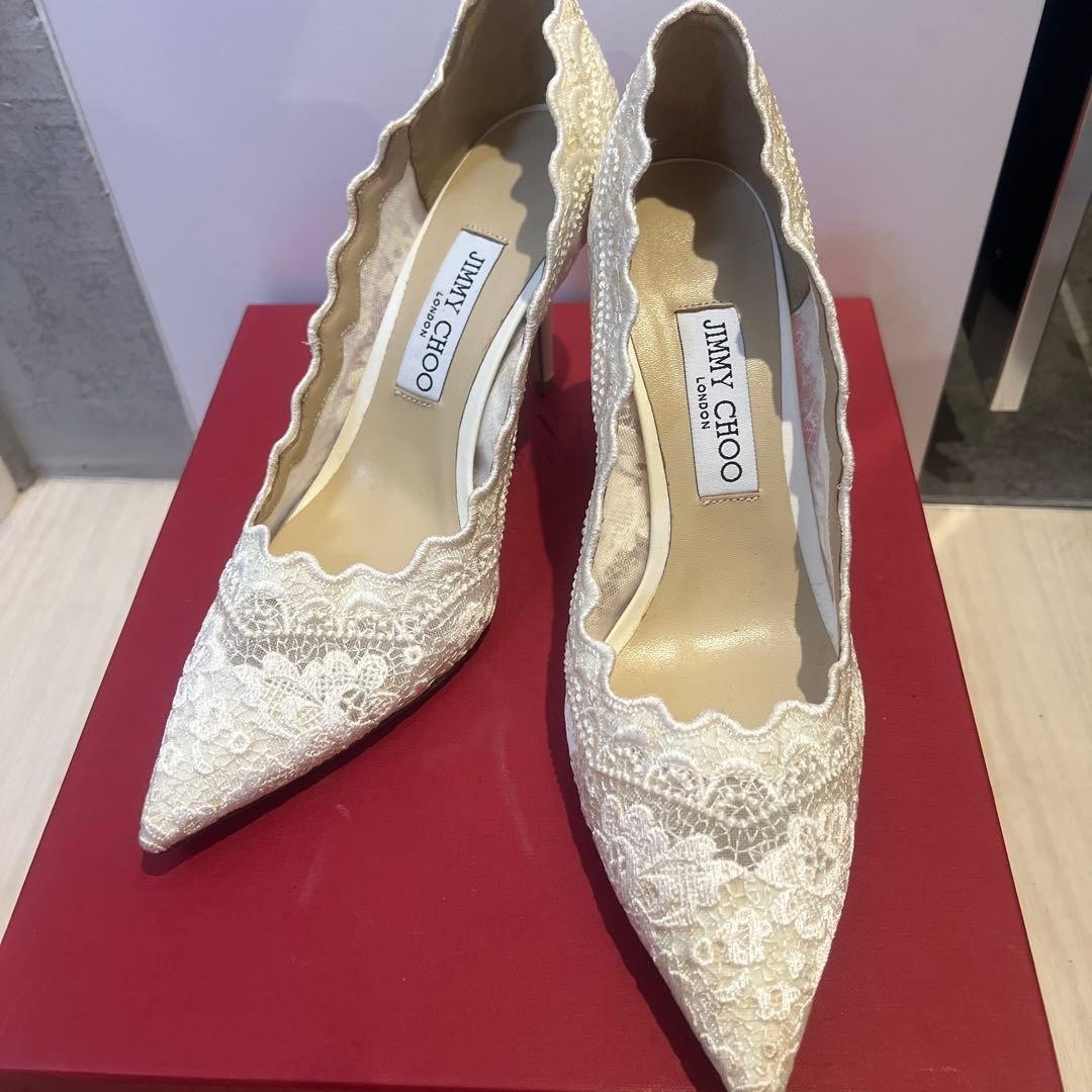 Jimmy Choo Lace White Pointed toe Pumps Size EU 39/US 7 Good Condition ...