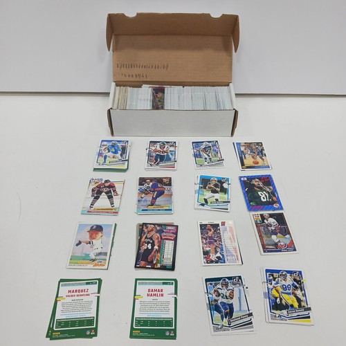 2.6LB Bulk Lot of Assorted Sports Card Collection | eBay