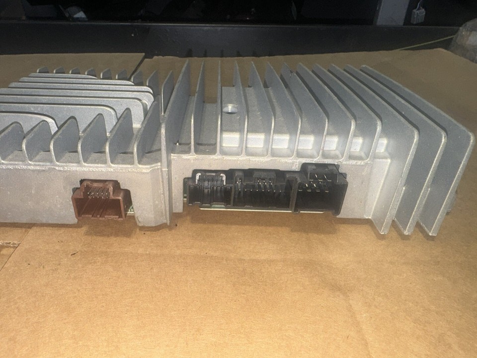 2010-2014 Cadillac Escalade Radio Speaker Amplifier OEM NEW 84943754 | eBay
