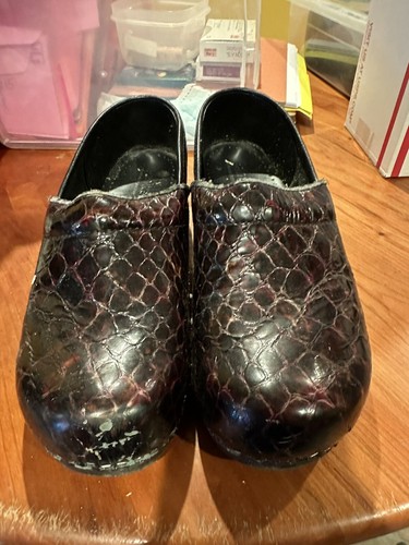 Sanita Brown/Red Snake Skin Textured Leather Clogs EU 41/ US 10.5 Women ...