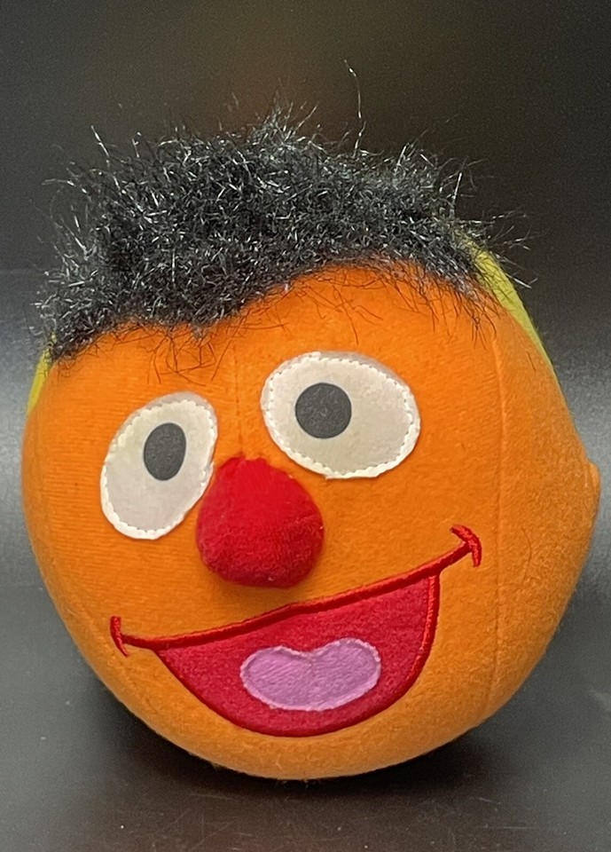 Mattel Fisher Price Sesame Street Bert & Ernie Double Fun Giggle Ball ...