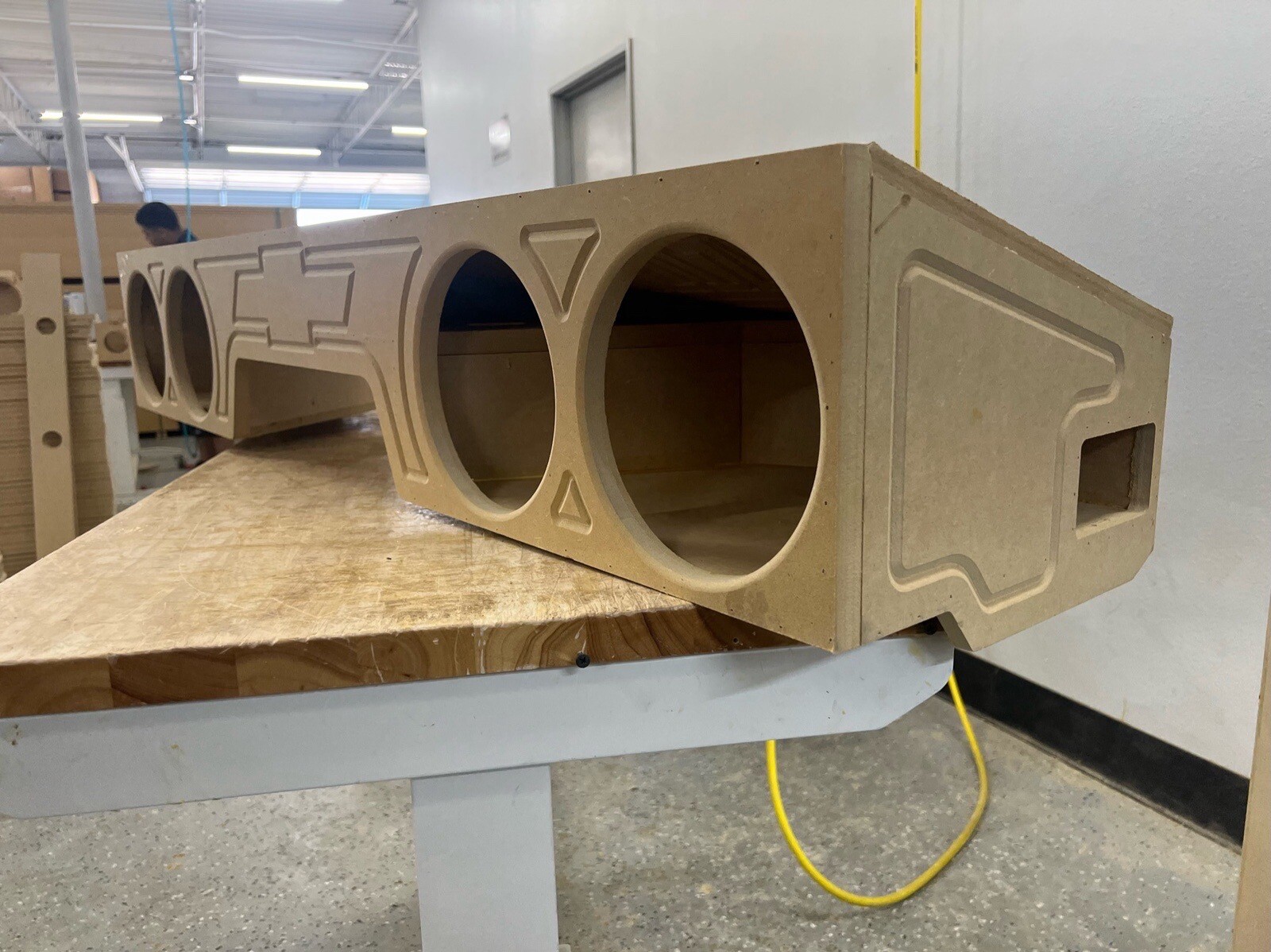 Sub Woofer Box Chevy Silverado 07-18 Ext Cab 4x8 Woofers Front Fire ...