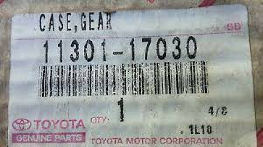TOYOTA Genuine OEM OIL PUMP 1HD FOR LAND CRUISER 4.2 LTR DIESEL 11301 ...