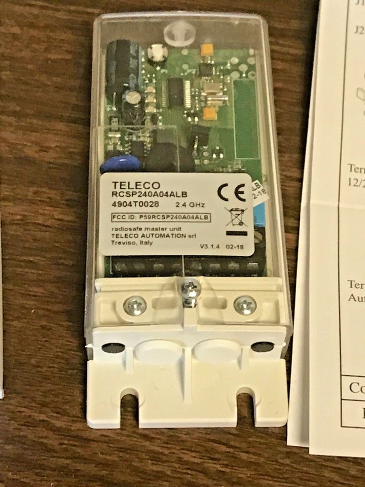 TELECO AUTOMATION RCSP240A04ALB RADIOSAFE MASTER UNIT 2.4Ghz 12/24V ...