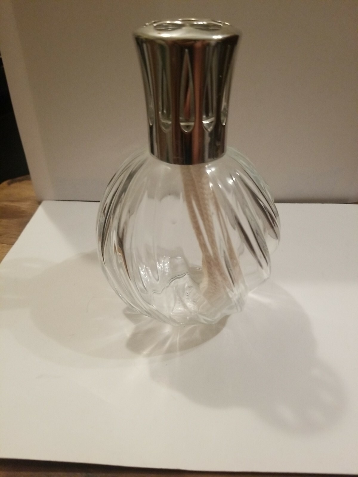 LAMPE BERGER Swirl Ribbed Clear Glass Oil Burner Lamp w/Wick Cap ...