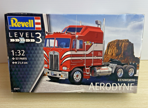 Revell 07671 Kenworth Aerodyne 1:32 scale Model Kit Sealed Contents ...