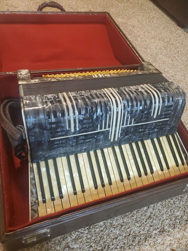 Piano Accordion 41 keys 120 bass- Vintage with Case | eBay