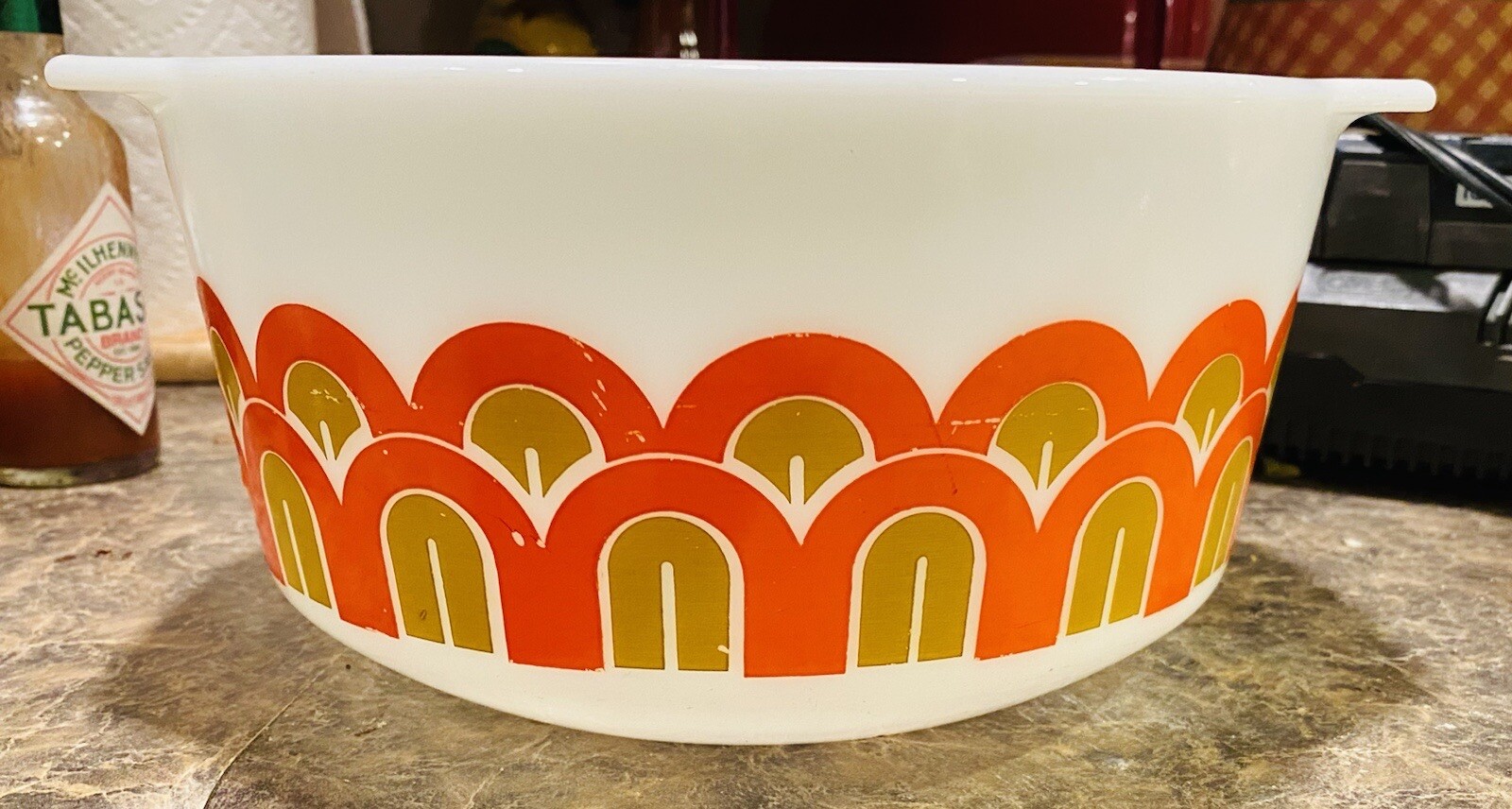 Vintage Pyrex Arches 3 qt Casserole Dish 344 Fish Scale Mod Arches ...