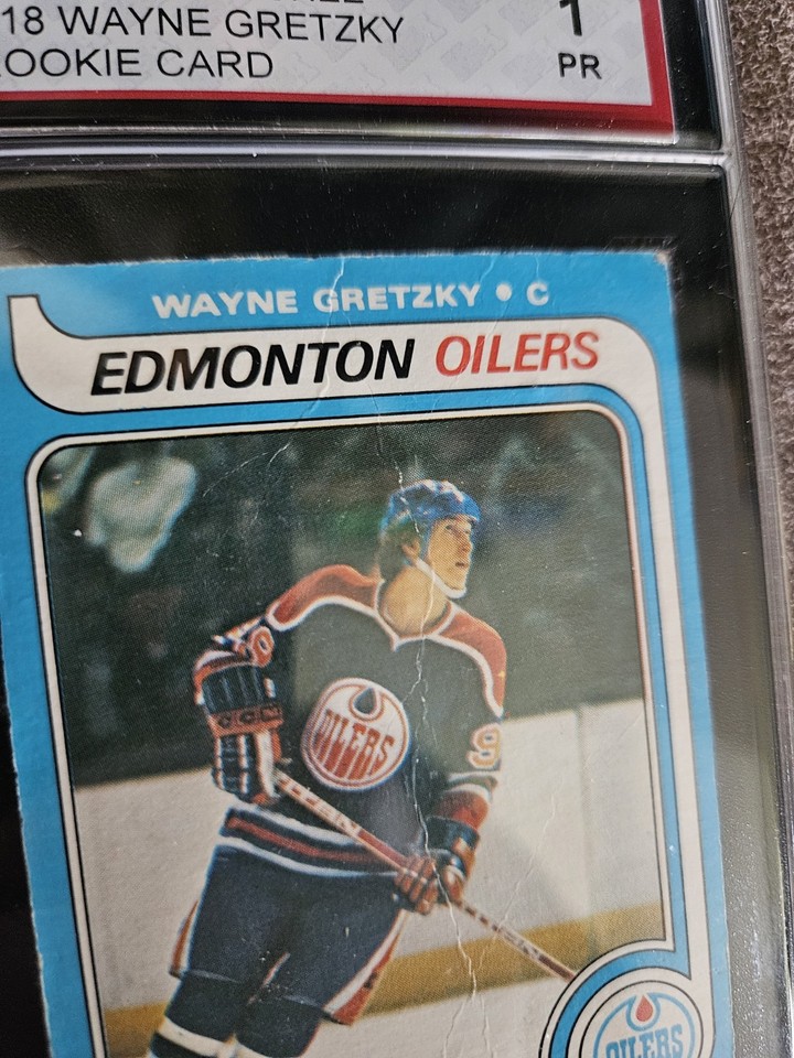 WAYNE GRETZKY ROOKIE CARD AND 2ND YR CARD (BOTH CERTIFIED) KSA 1, KSA 6 ...