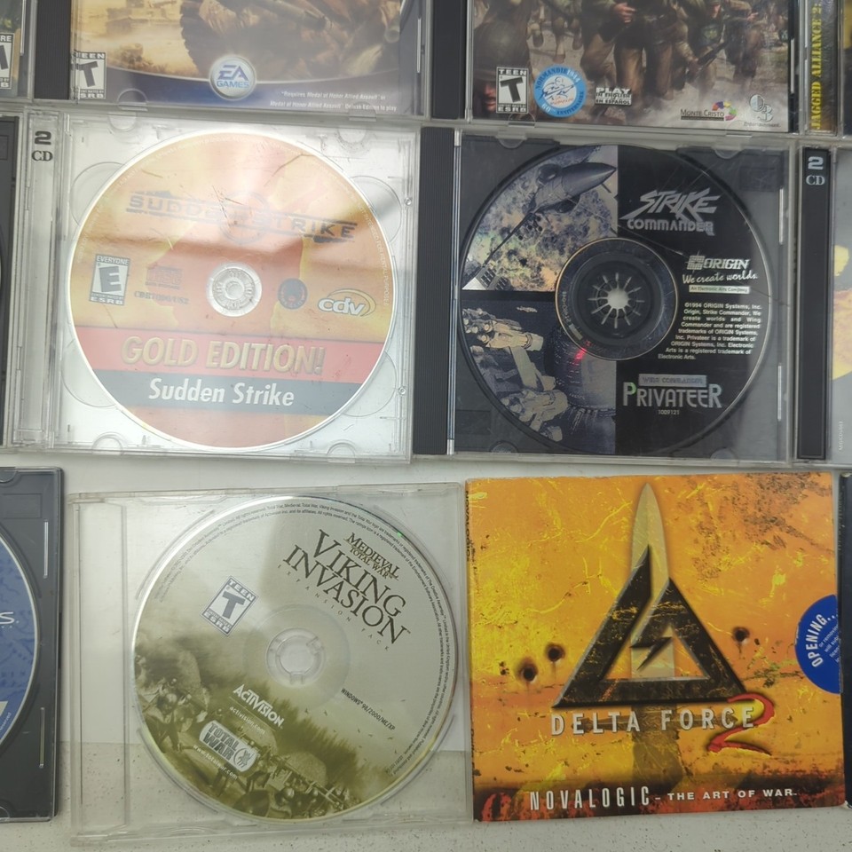 VTG Lot of 43 PC War Shooting Games, Medal of honor, Battlefield, Tom ...