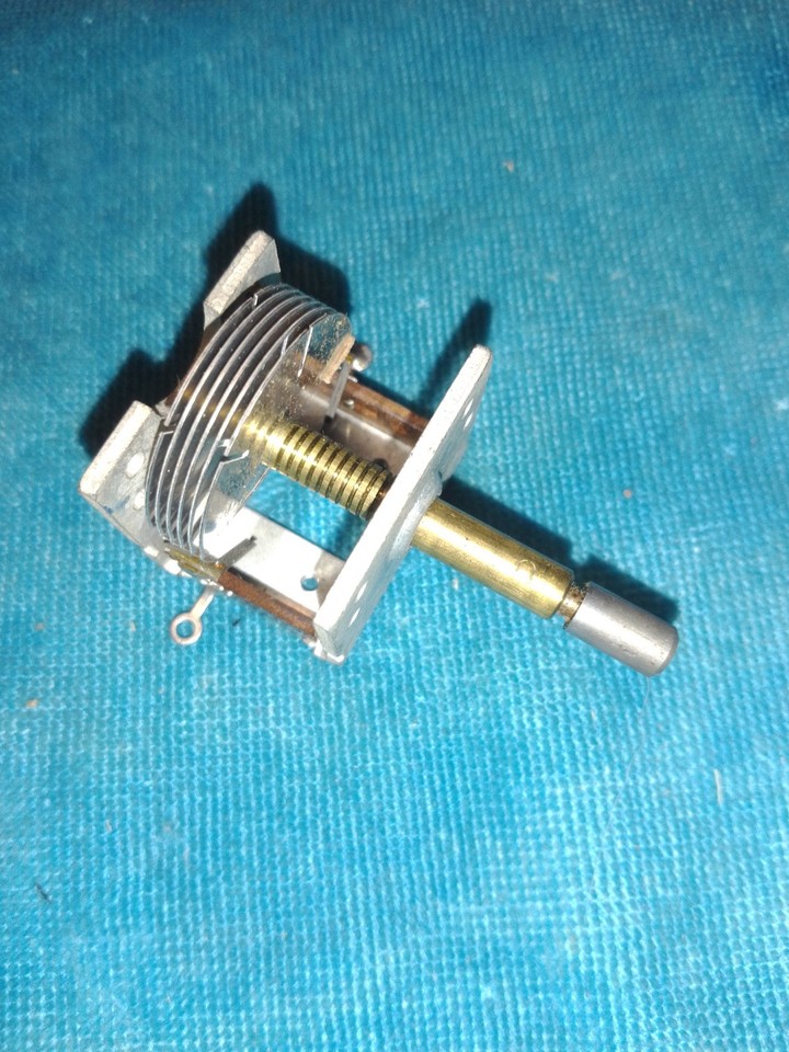 AIR VARIABLE CAPACITOR - 10 MMF VERNIER f/ HAM RADIO RECEIVER ...