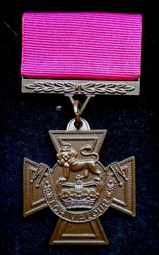 VC, THE VICTORIA CROSS FULL SIZE MEDAL & RIBBON REPRODUCTION/COPY | eBay UK