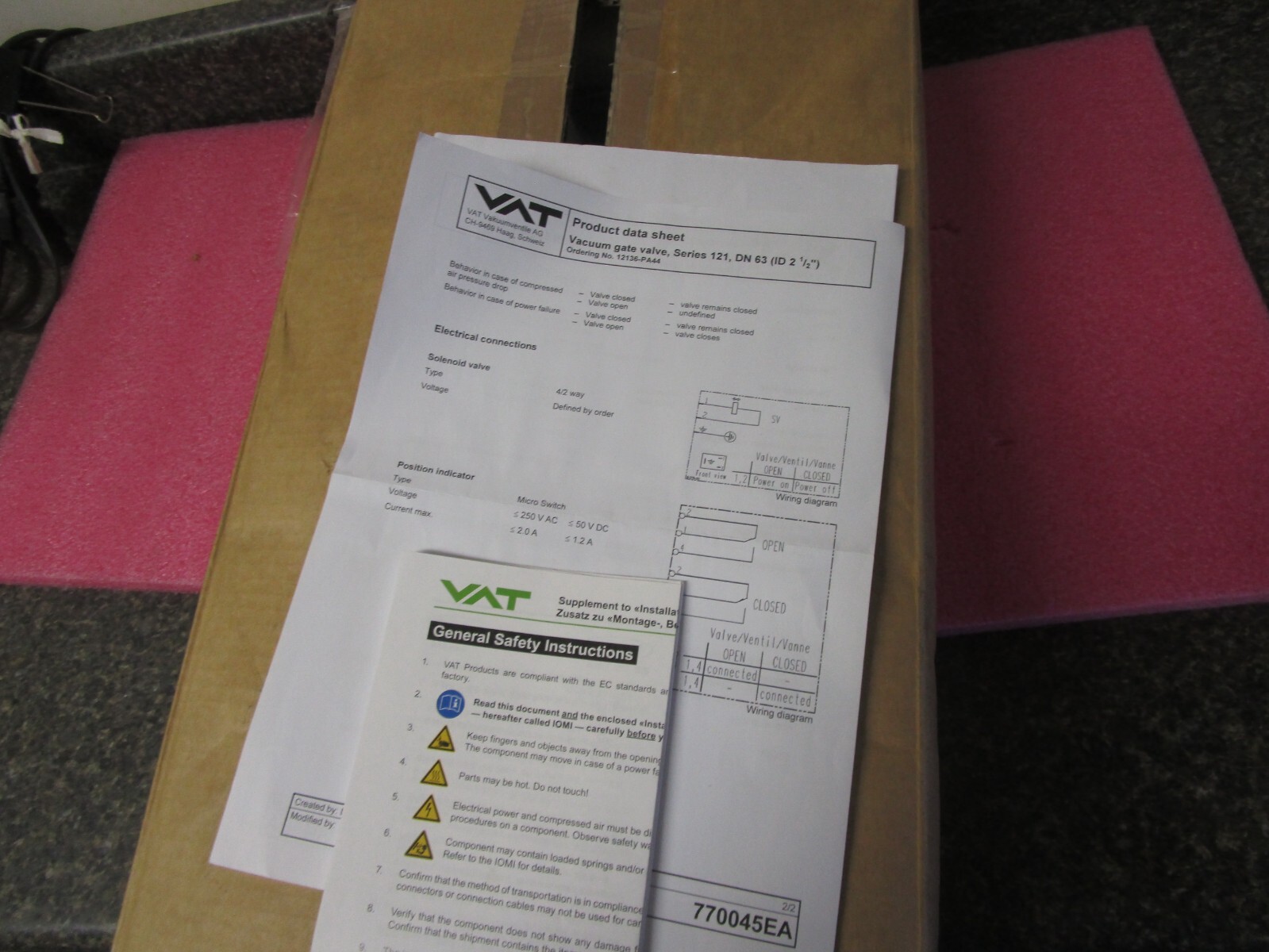 VAT 12136-PA44-0001 Vacuum gate valve for sale online | eBay