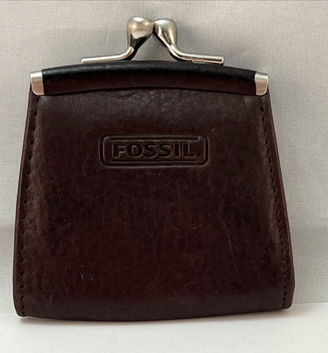 Vintage FOSSIL Kiss Lock Brown Pebbled Leather Coin Purse Key Chain | eBay