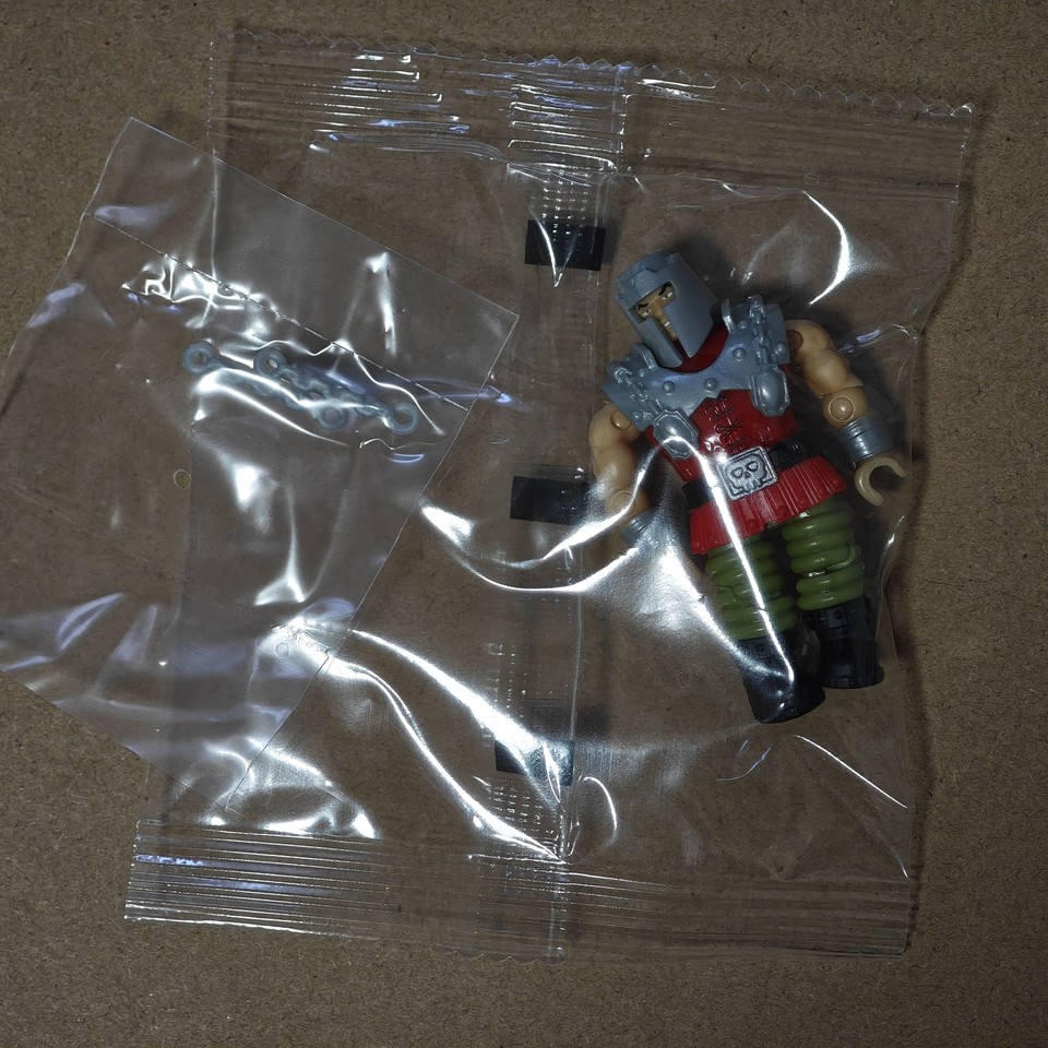 Mega Bloks Masters of The Universe He-Man Snake Mountain Collectible ...