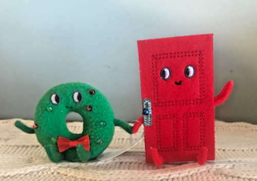 Target Wondershop Christmas Felt Duo Wreath and Door NWT 2024 ...