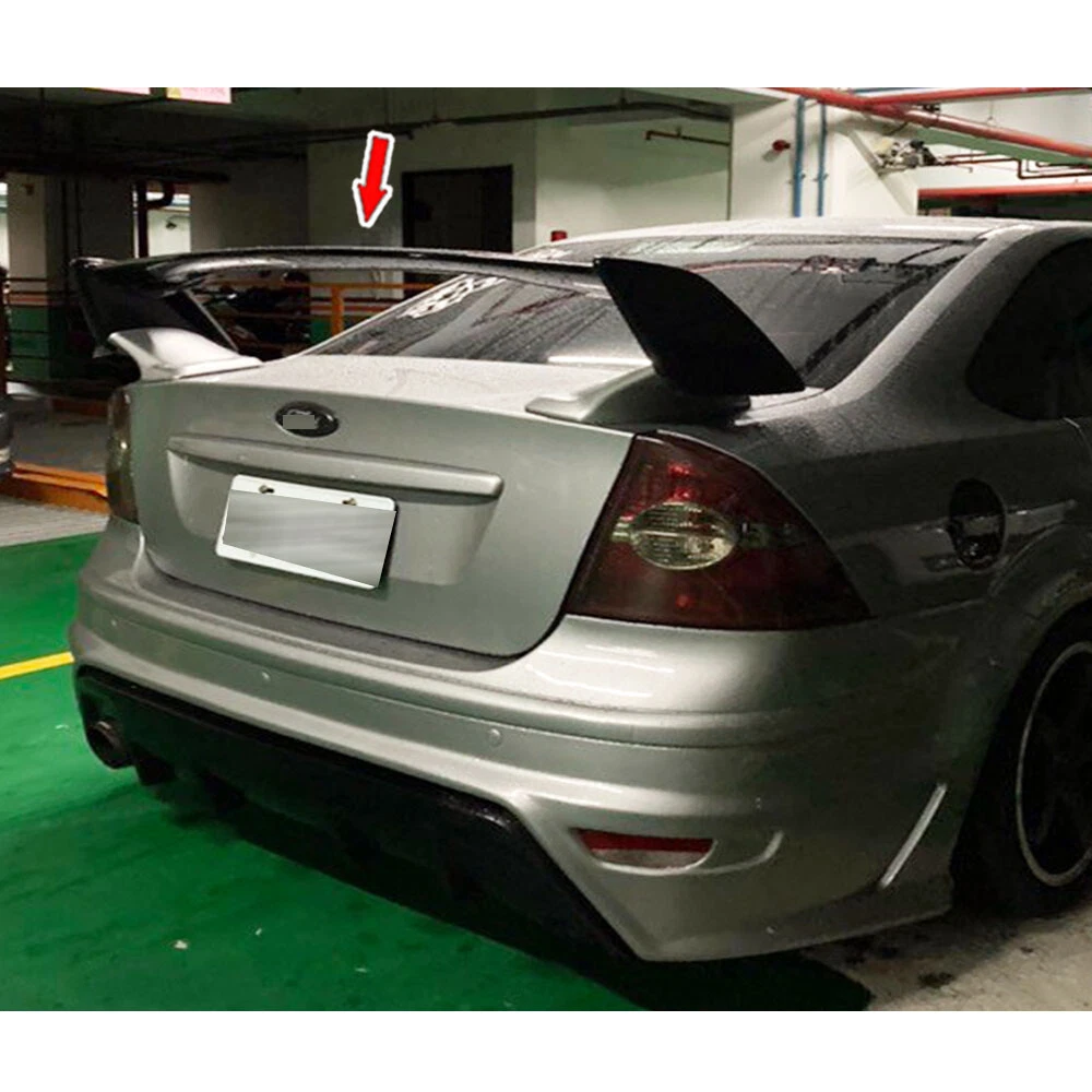 2005 Focus Rear