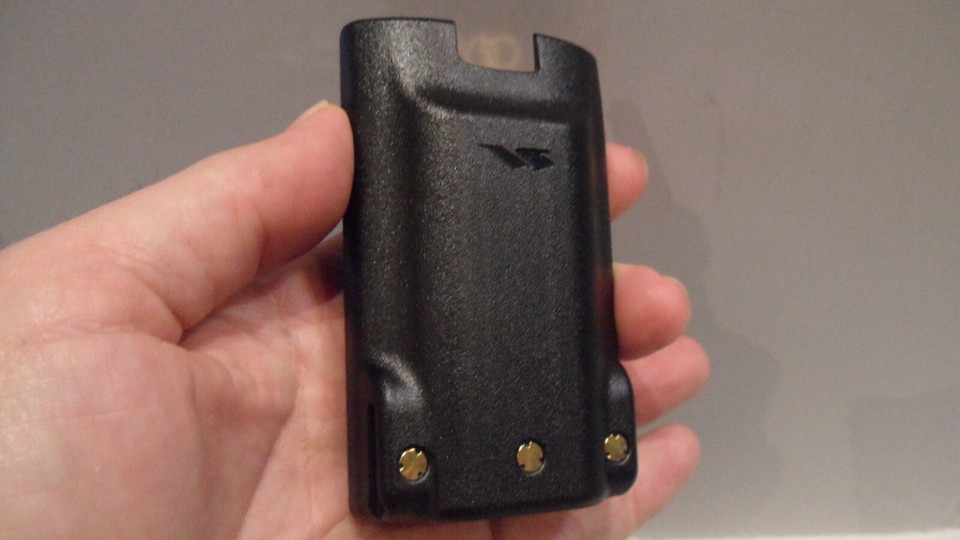 OEM FNB-V87LIA 7.4V 2300mAh Li-ion Battery VX-829 VX-600 VX-820 VX-824 ...