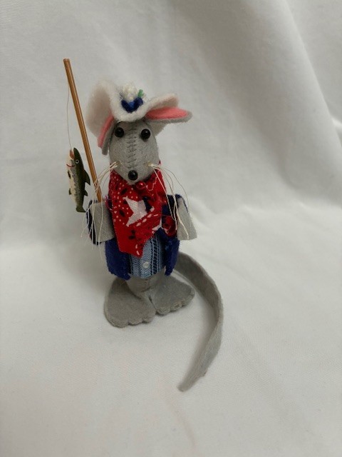 Vintage Felt Mouse Figure "Going Fishing" Handmade by Granny Bea ...
