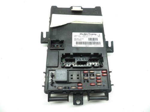 OEM FORD MUSTANG 2007-2009 7R3T-14B476- AG UNDER DASH RELAY FUSE BOX ...