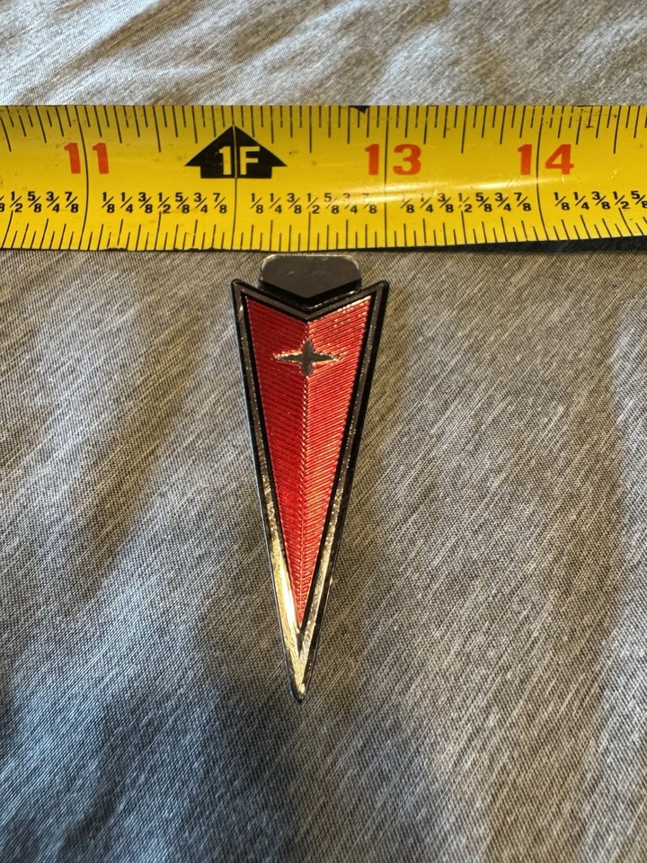 Vintage Original Part Pontiac Arrowhead Hexagon Emblem Badge Logo (1 ...