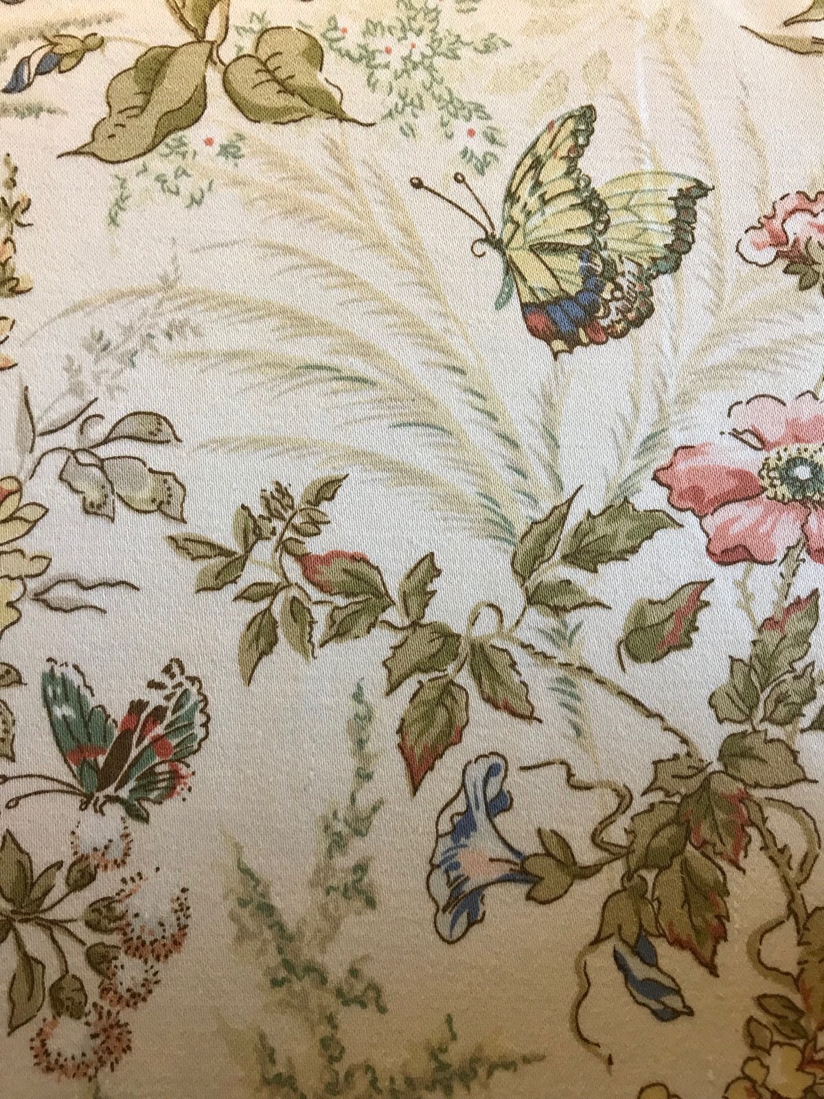 Crowson Fabric ‘Meadow Sweet’ Floral & Butterfly Fat Quarter 22 X 18 ...