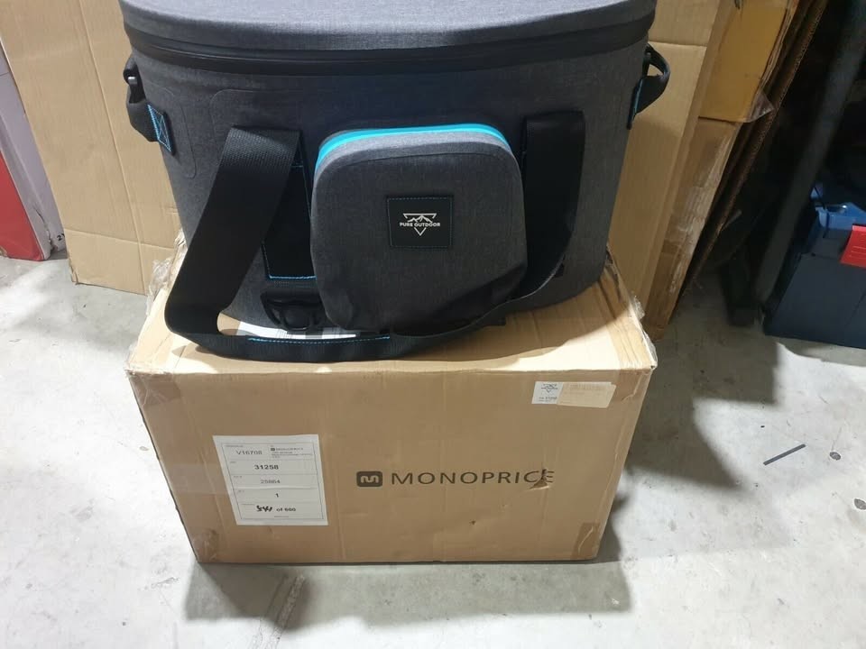 Monoprice 131255 Emperor Flip Portable Soft Cooler - Waterproof ...