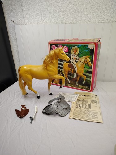 Vtg 1982 Mattel Dallas Western Barbie Golden Palomino Dream Horse 3312 ...