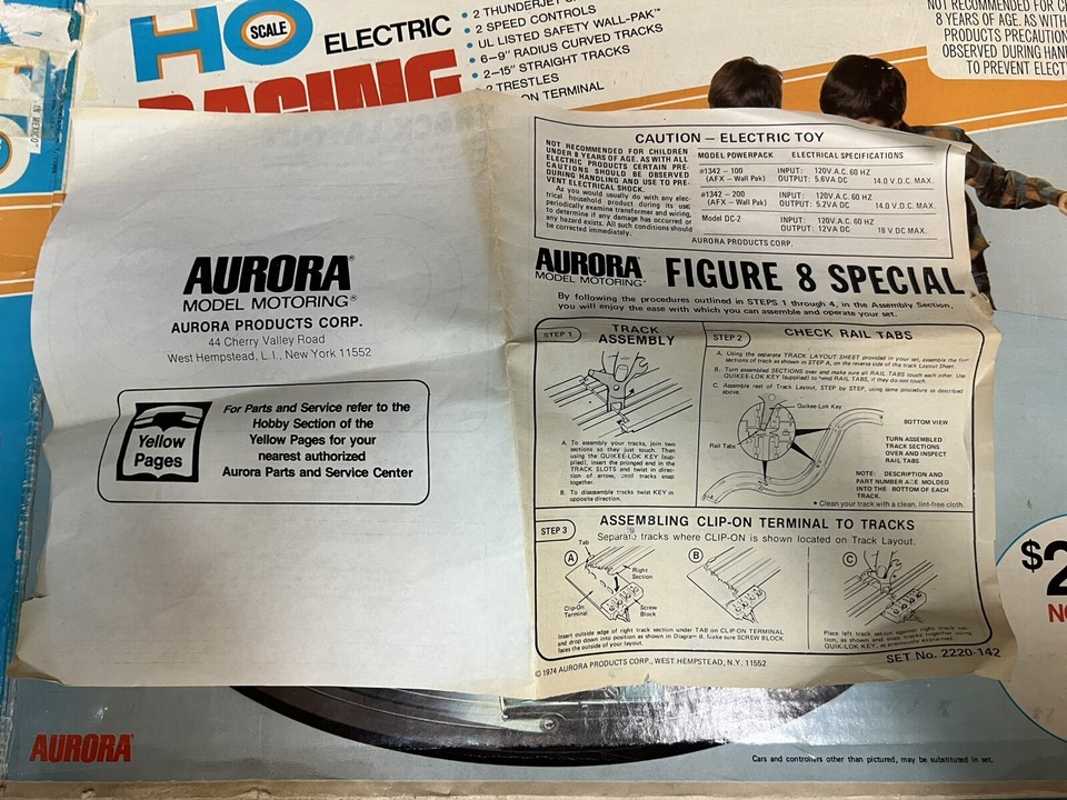 Aurora T-Jet Thunderjet Figure 8 Slot Car Set 1967 Complete Original ...