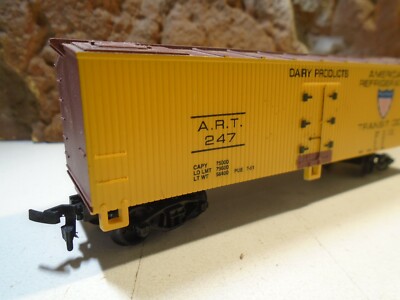 LIFE-LIKE HO SCALE AMERICAN REFRIGERATION TRANSIT CO. REEFER ART 247 1 ...