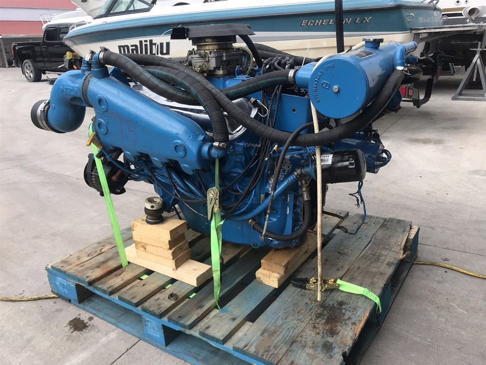 Crusader 502 8.2 L V8 boat Marine engine FRESH WATER Drop In Ready 428 ...
