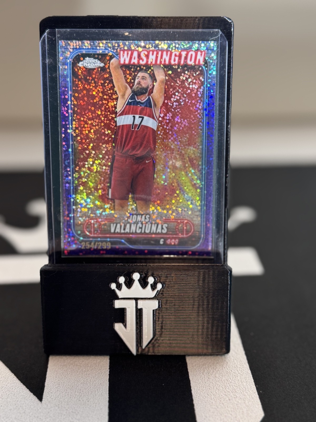 Jonas Valanciunas 2024 Topps Chrome #91 Gold Geometric Refractor /50 ...