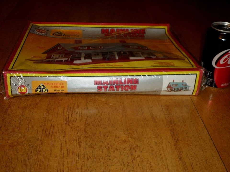 [ RXR ] HO SCALE - MAINLINE STATION BUILDING, Plastic Diorama Model Kit ...