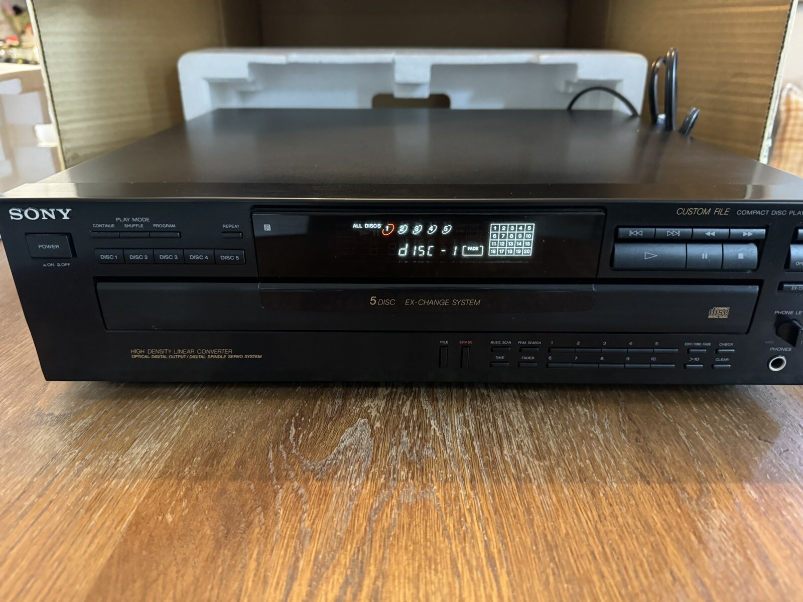 Sony CDP-C445 CD Changer 5 Compact Disc Player with Optical Output ...