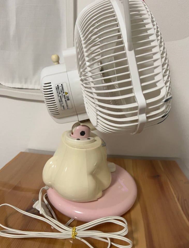 Sanrio Charmmy Kitty Hello Kitty Personal electric fan Pink Rare Retro ...