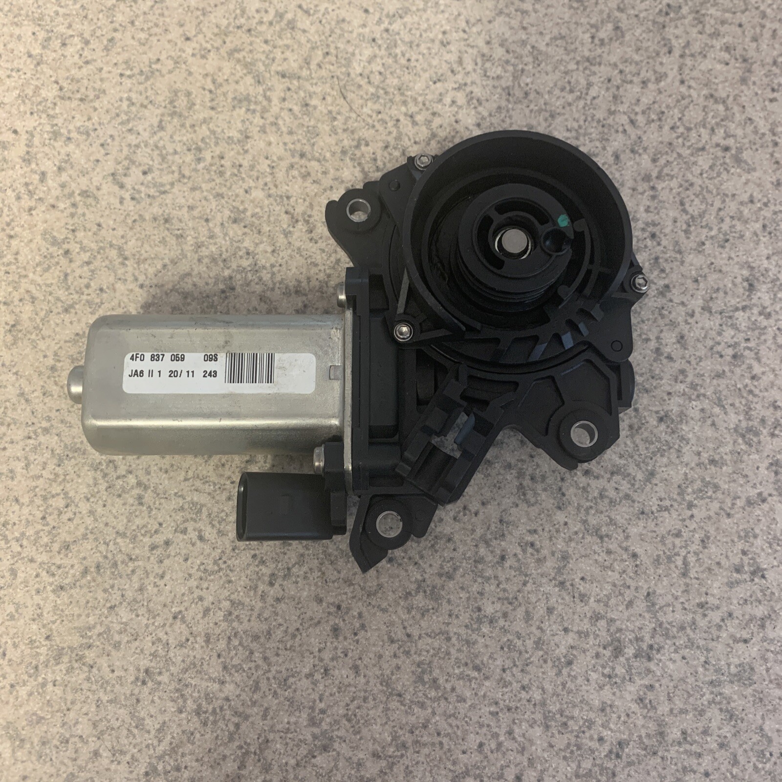 2011-2018 AUDI A8 D4 - LEFT Power DOOR Close Assist Motor / UNIT ...