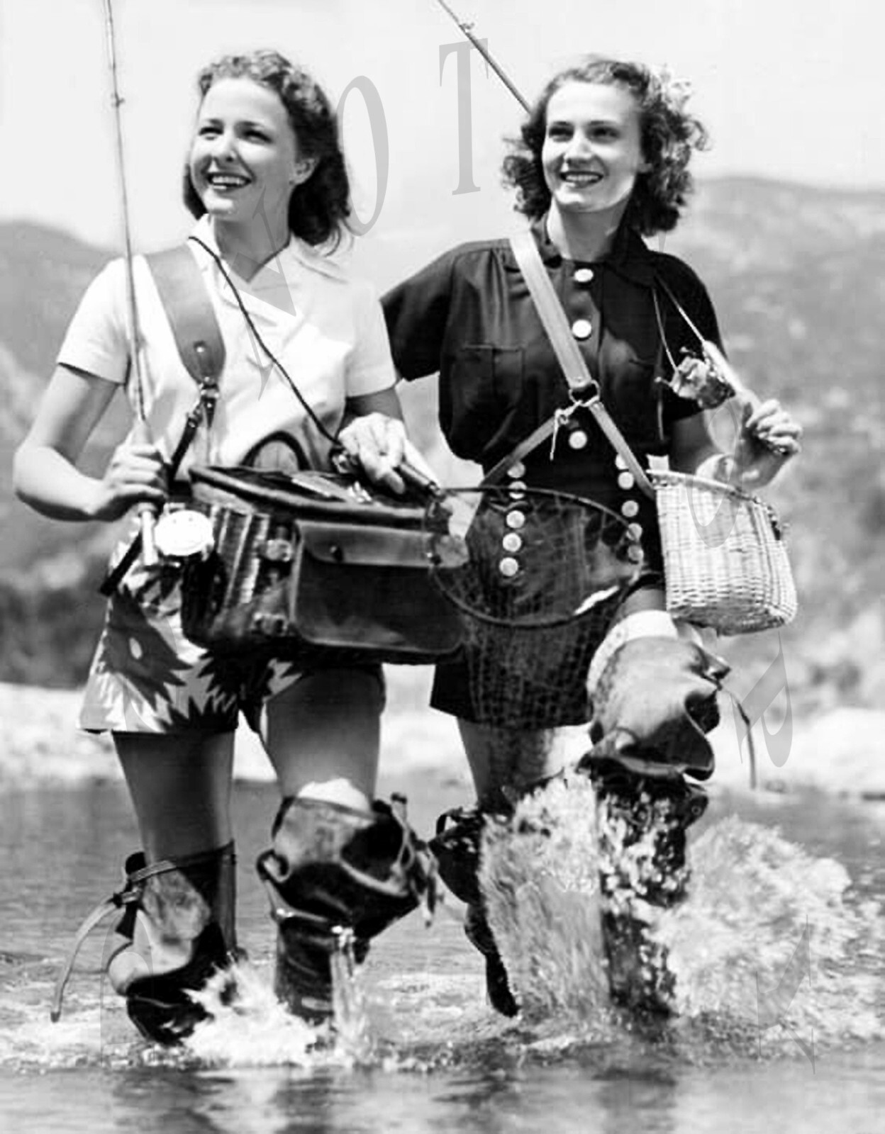 ANTIQUE REPRO 8X10 PHOTOGRAPH 2 PRETTY WOMAN TROUT FISHING ROD REEL ...