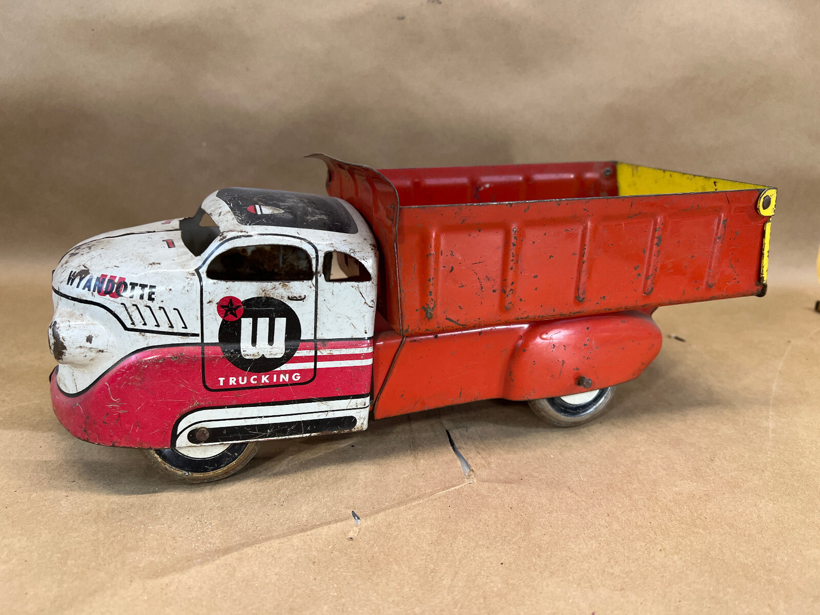 Wyandotte Vintage Manufacture Diecast Dump Trucks Black Nylon Cord ...