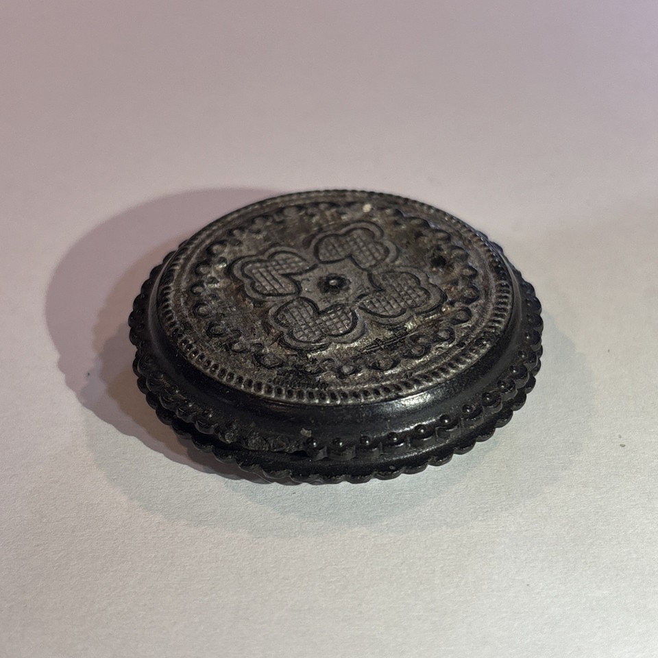 1850s Civil War Soldier Thermoplastic OREO STYLE Photograph Case | eBay