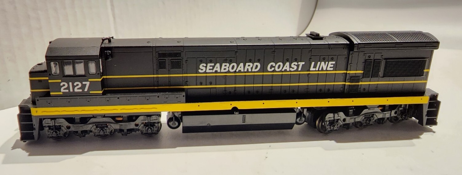Atlas HO U36C Locomotive Seaboard Coast Line #2127 | eBay