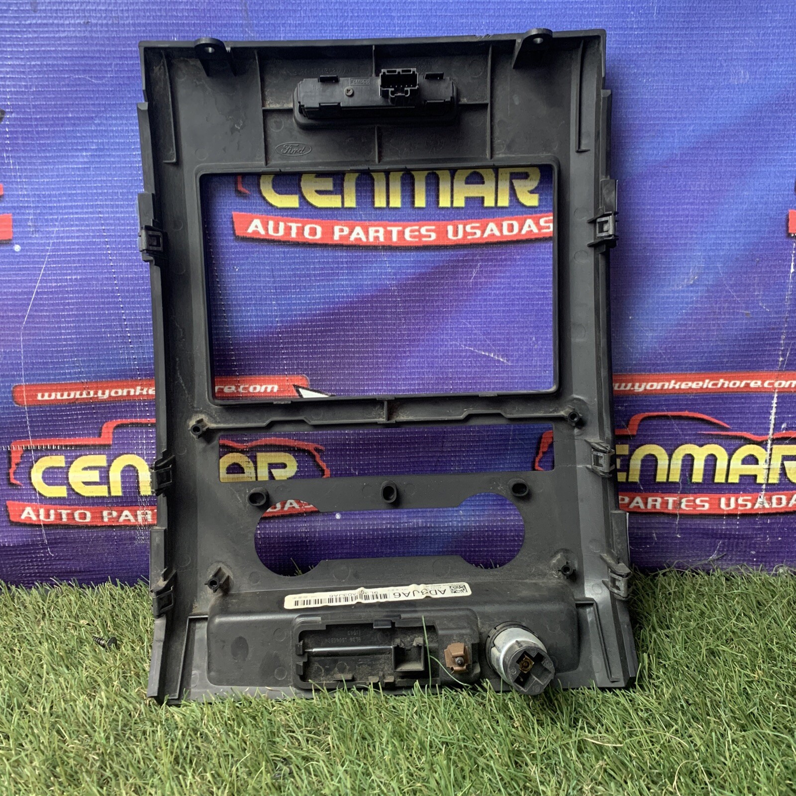 2009-2012 FORD F150 F-150 RADIO SORROUND TRIM BEZEL OEM BL34 1504302 ...