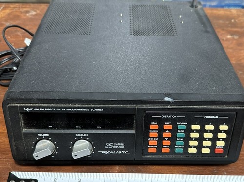 Vintage Realistic PRO-2020 20-CH VHF/UHF AM-FM Direct Entry Scanner ...