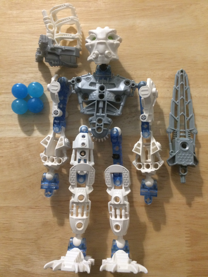 Lego Bionicle Inika Toa Hahli, Toa Nuparu, Toa Kongu, Toa Matoro ...