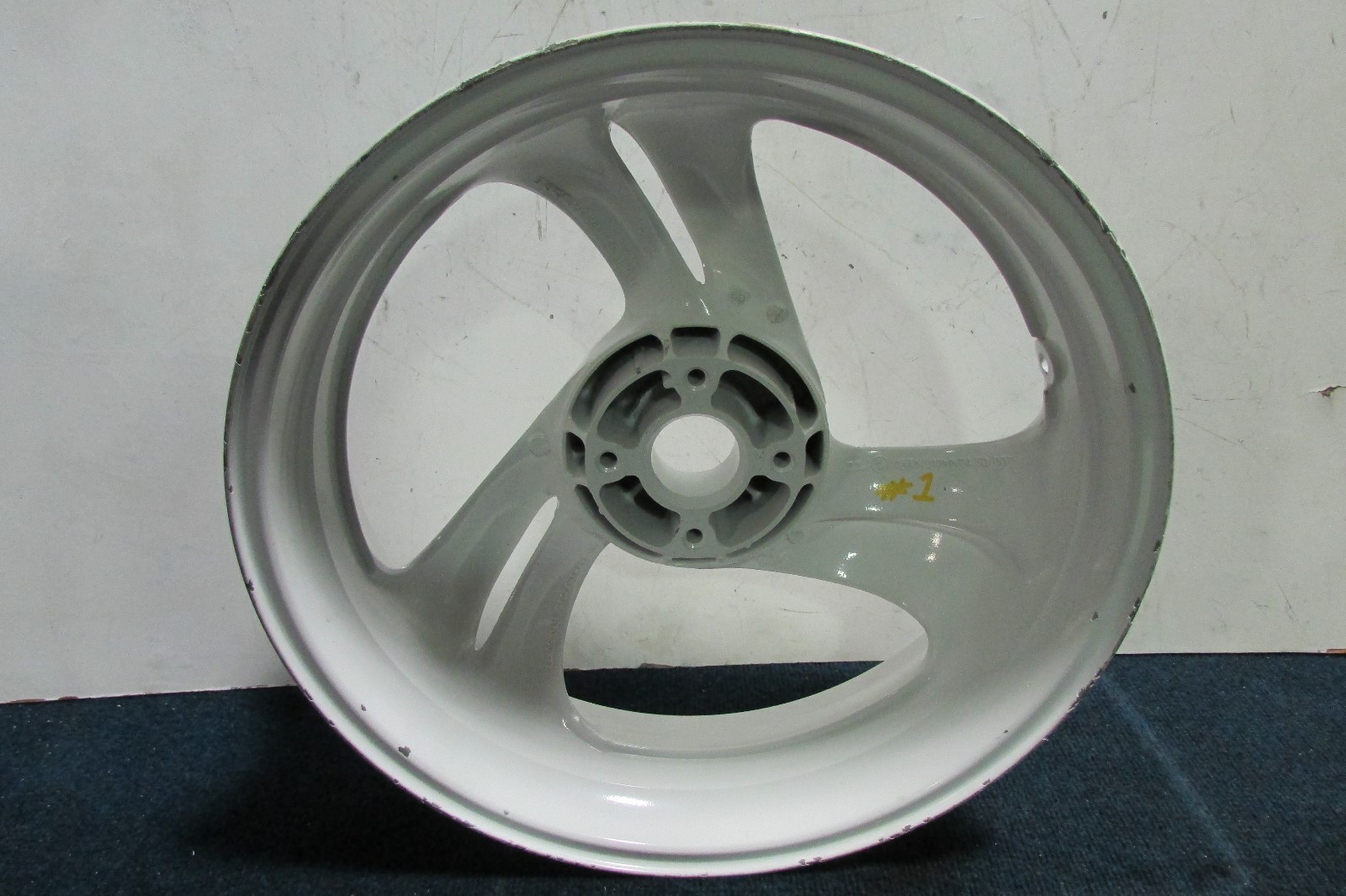 HONDA NT650 GT647 REAR WHEEL RIM SINGLE SIDED 42650-MN8-670 NT 650 647 ...