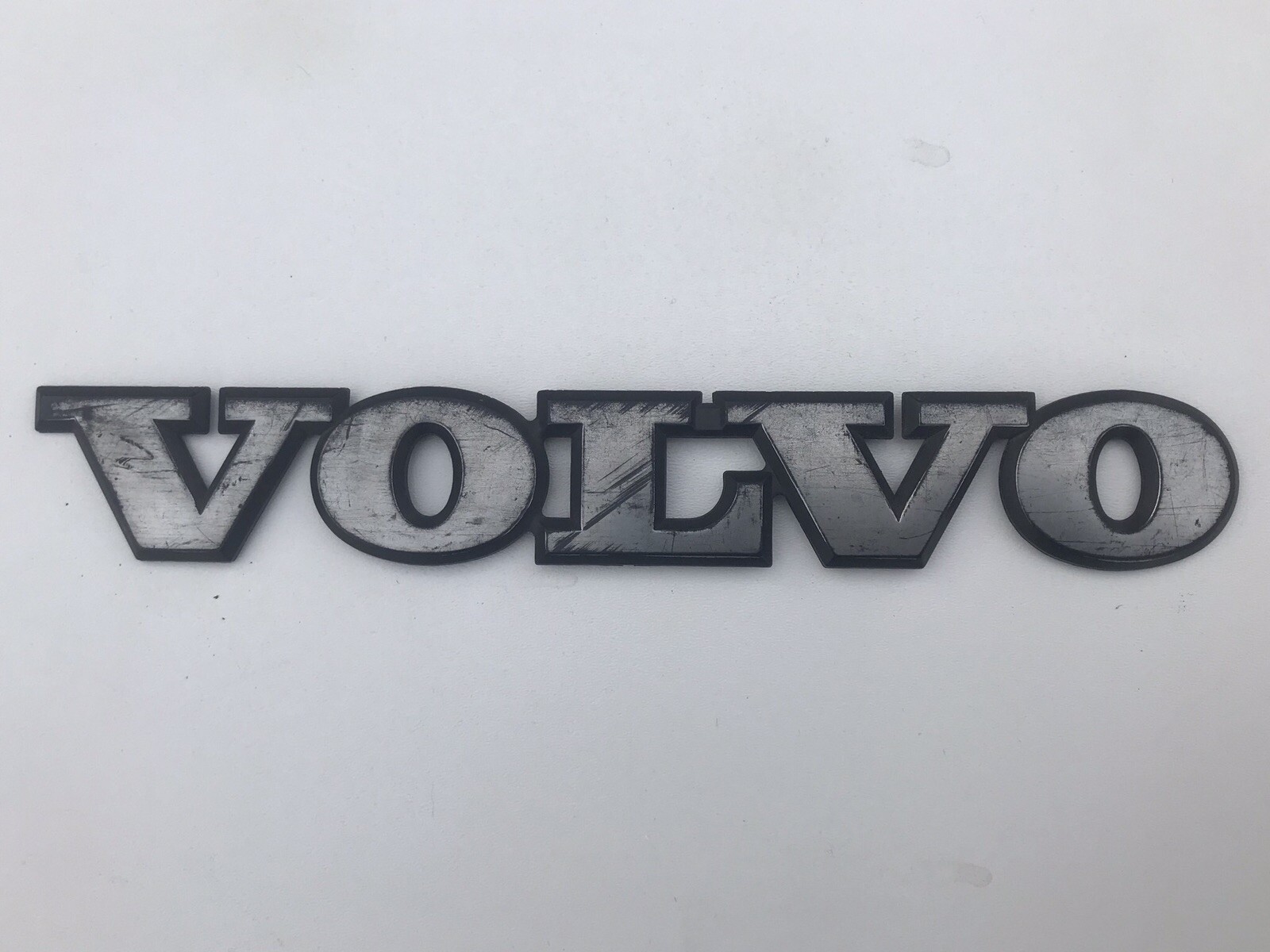 Volvo 240 Trunk Emblem | eBay