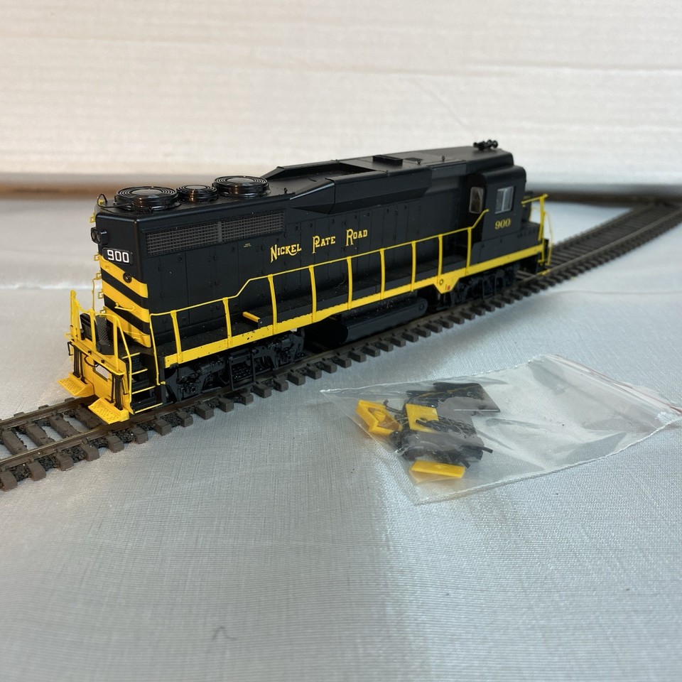 Proto 2000 Nickel Plate Road # 900 HO scale GP 30 Locomotive | eBay