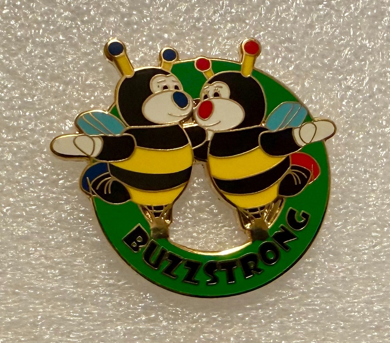 RARE Little Bee Special Shape Balloon Pin Joey & Lilly Hot Air Balloons ...