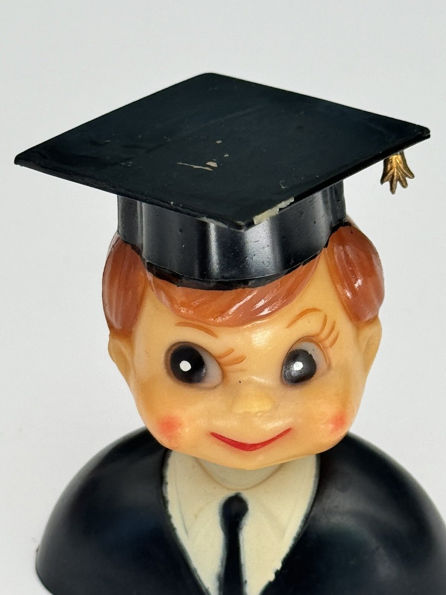 Wilton Graduation Toppers Vegan Dollhouse Graduation Cake Design