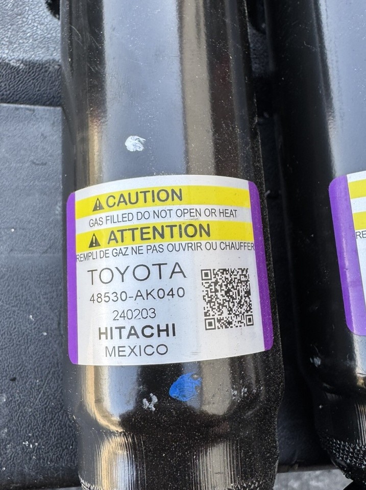 2024 Toyota Tacoma Rear Left Right Shock Strut Set Pair 48530-AK040/60 ...