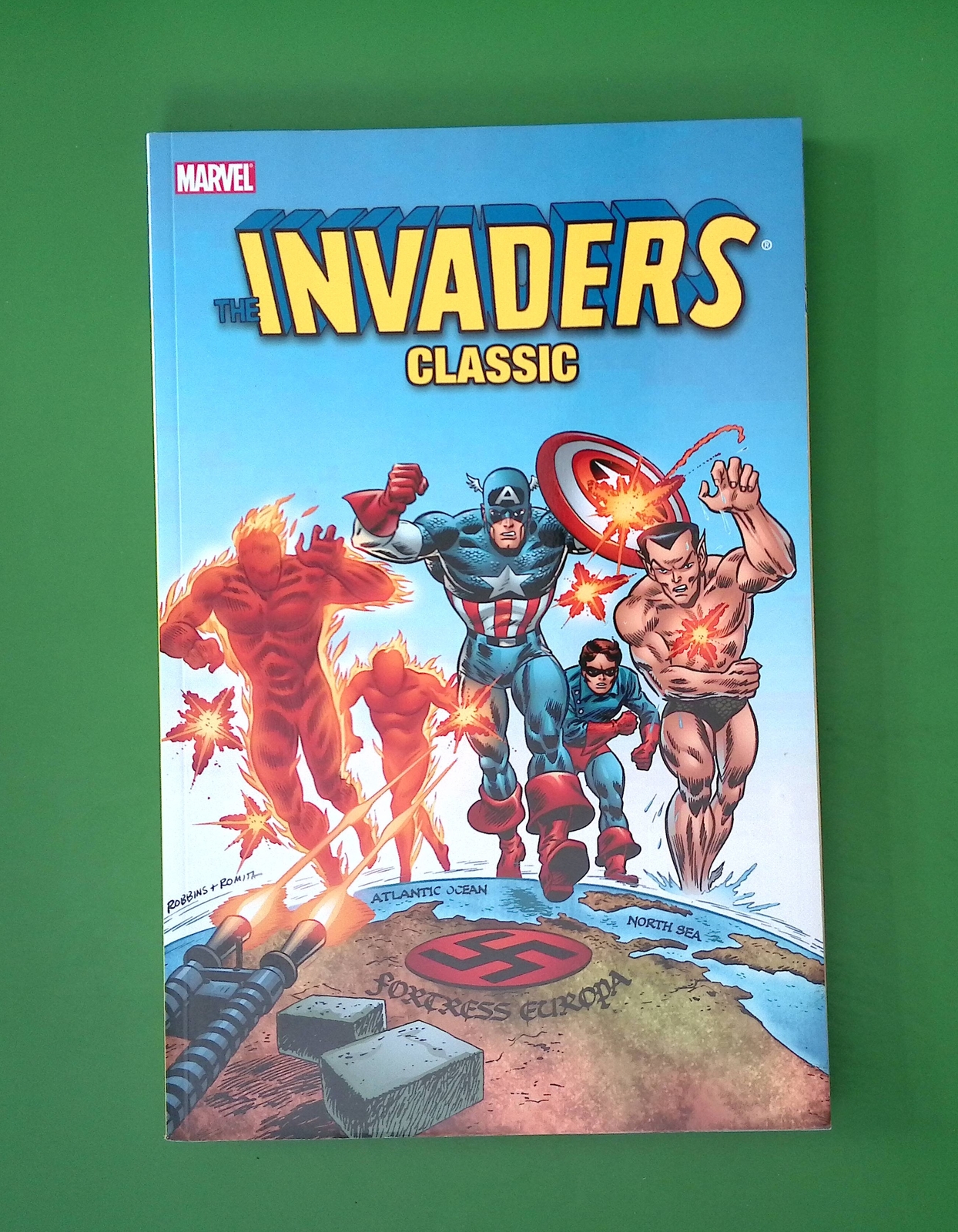 THE INVADERS CLASSIC #1 HIGH GRADE MARVEL TPB BOOK TS90-3 | eBay